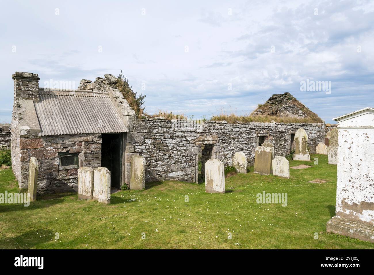 The remains of St Lawrences church, Burray Stock Photo - Alamy