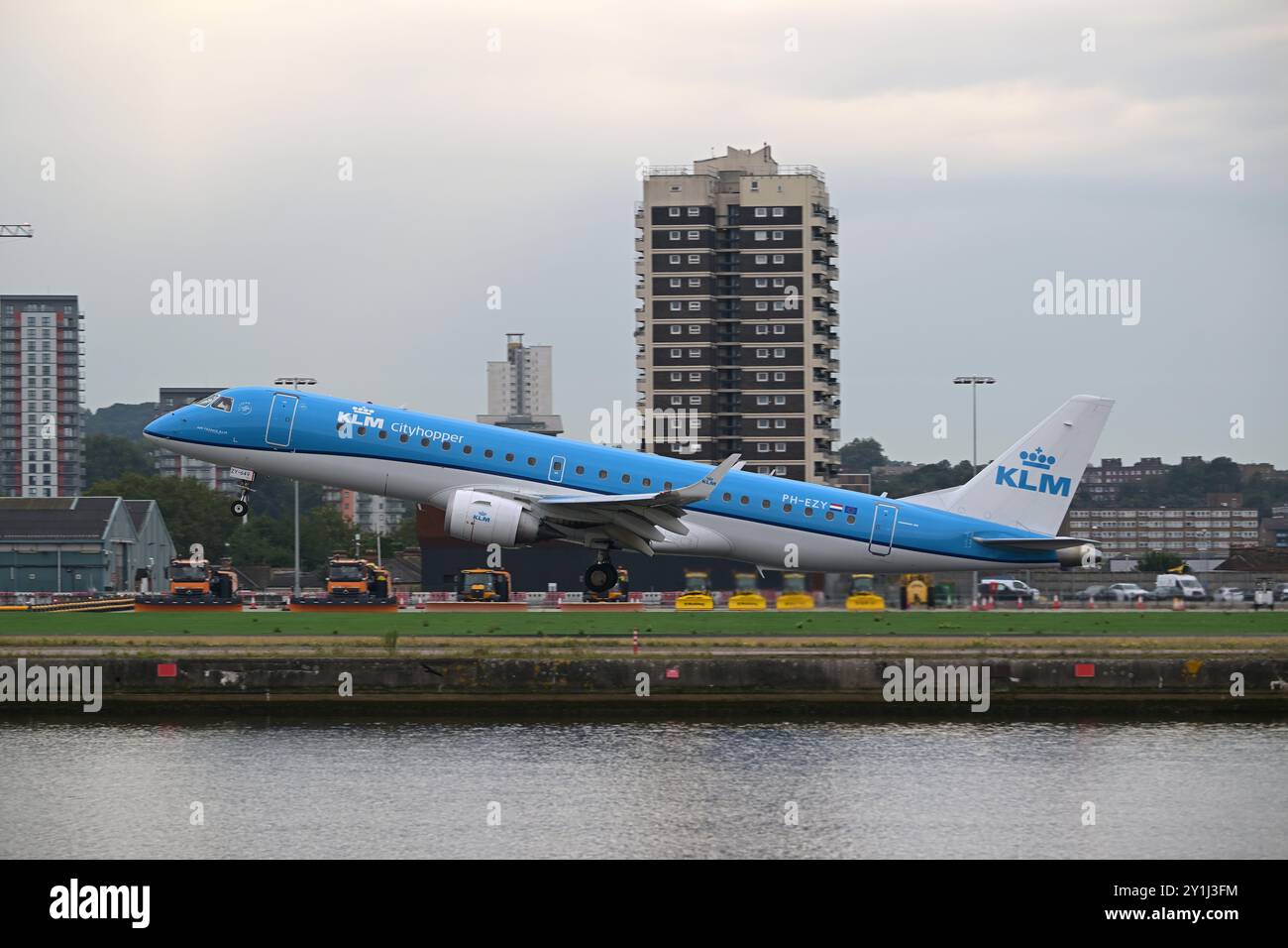 First klm aircraft hi-res stock photography and images - Alamy