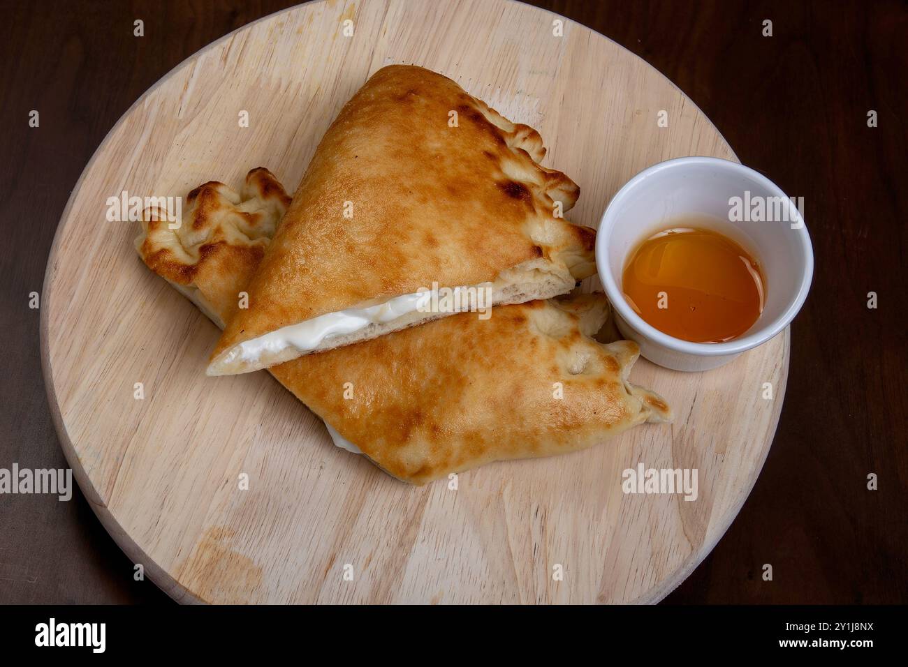 Saj falafel hi-res stock photography and images - Alamy