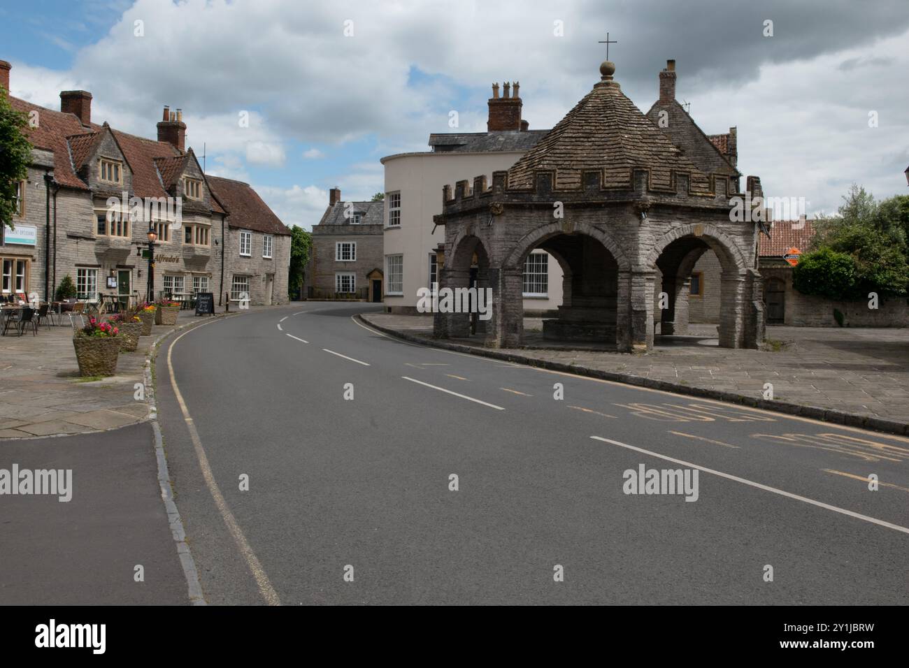 Buttercross is market cross hi-res stock photography and images - Alamy