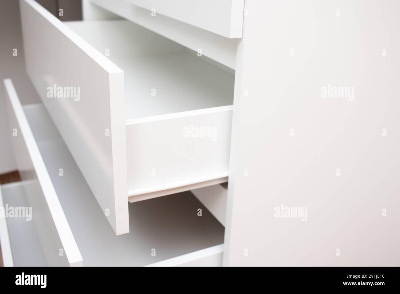 Drawer slides hi-res stock photography and images - Alamy