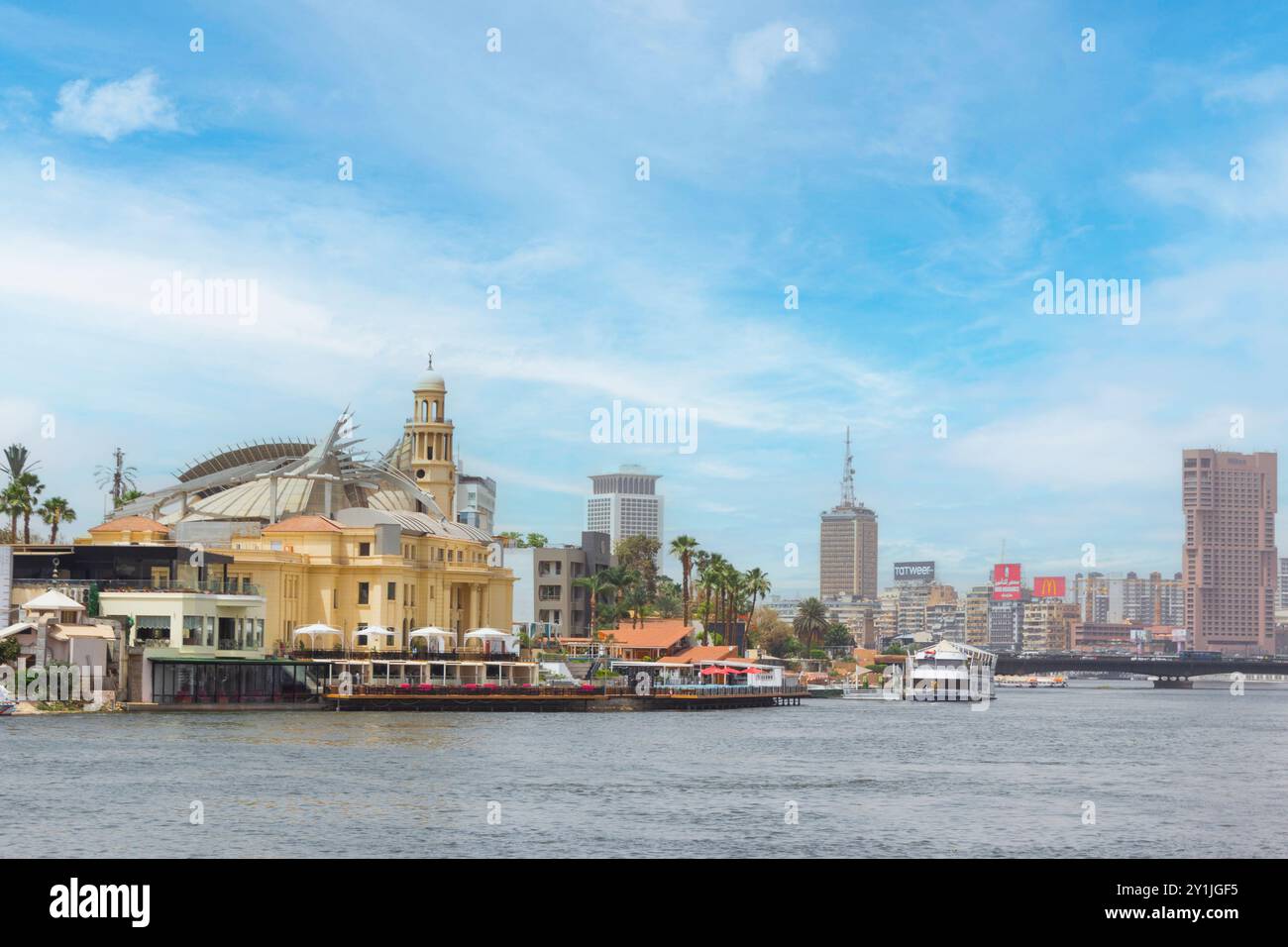 Nile River, Cairo, Egypt. Buildings and excursion boats Stock Photo - Alamy