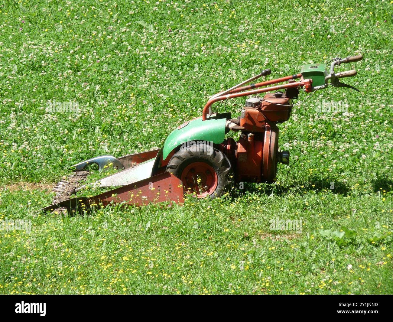 Forgotten garden equipment hi-res stock photography and images - Alamy