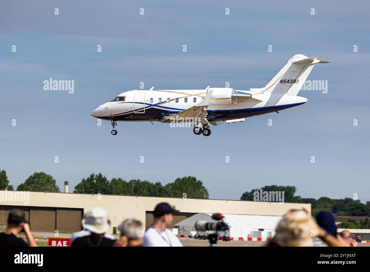 Bombardier Challenger 650 Stock Photo - Alamy