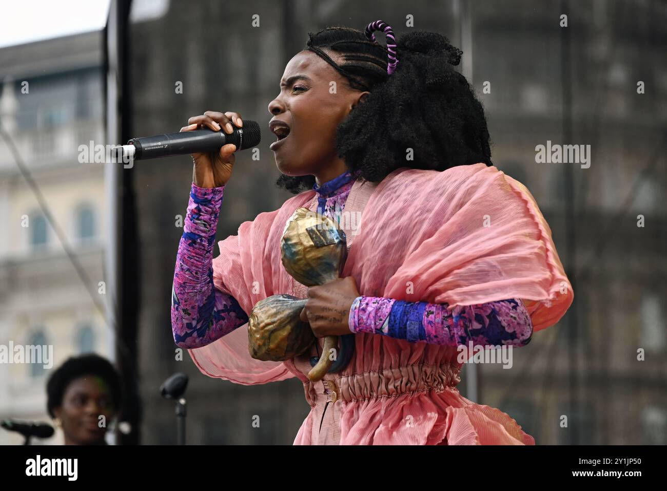 LONDON, ENGLAND: 7th September 2024: Krar Collective and singer Shingai ...