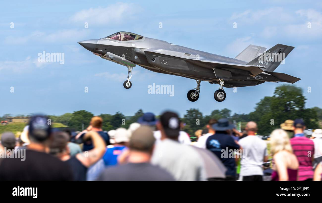 United States Air Force - Lockheed Martin F-35 Lightning II, arriving ...