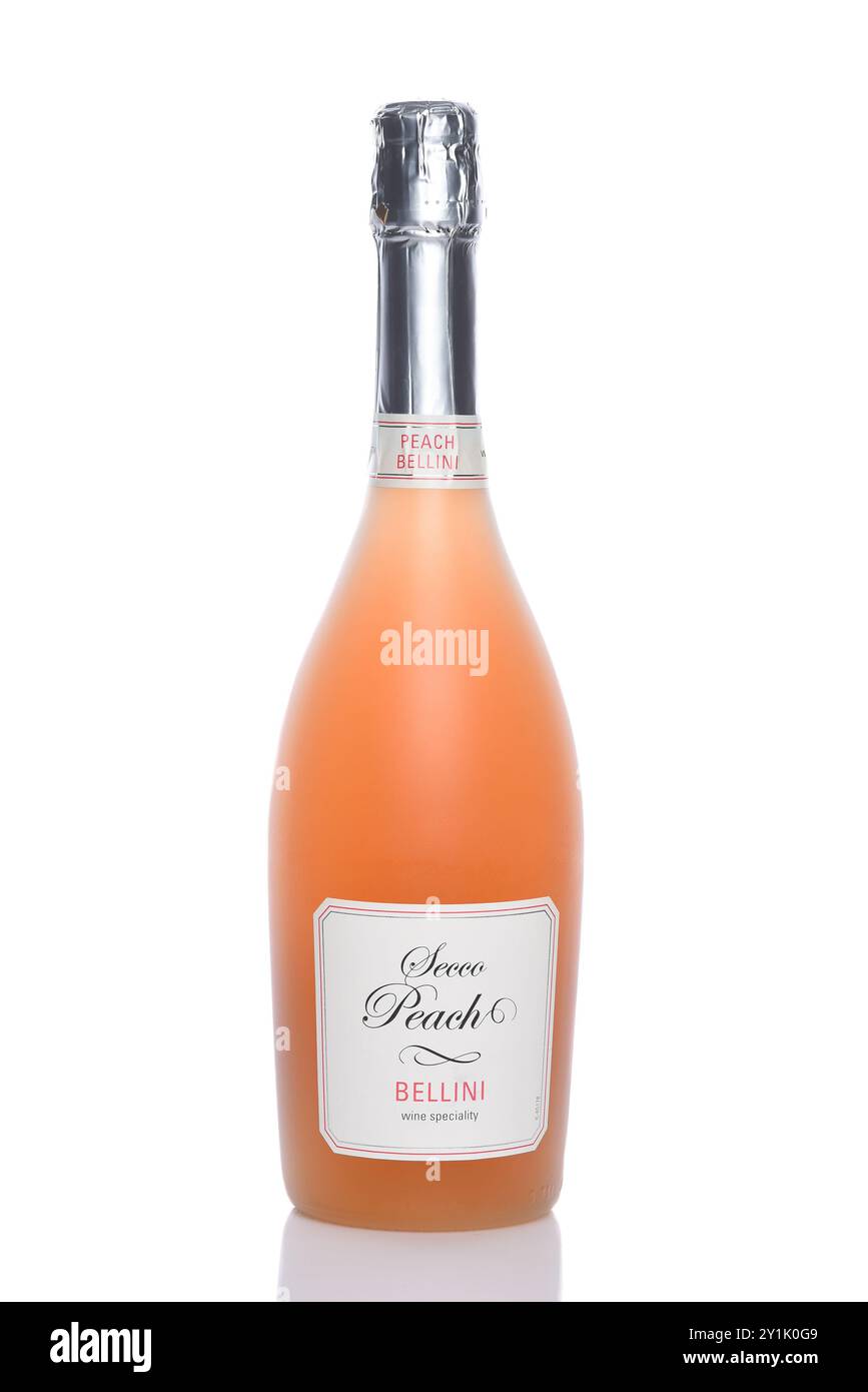 IRVINE, CALIFORNIA - 6 SEPT 2024: A bottle of Secco Peach Bellini a ...