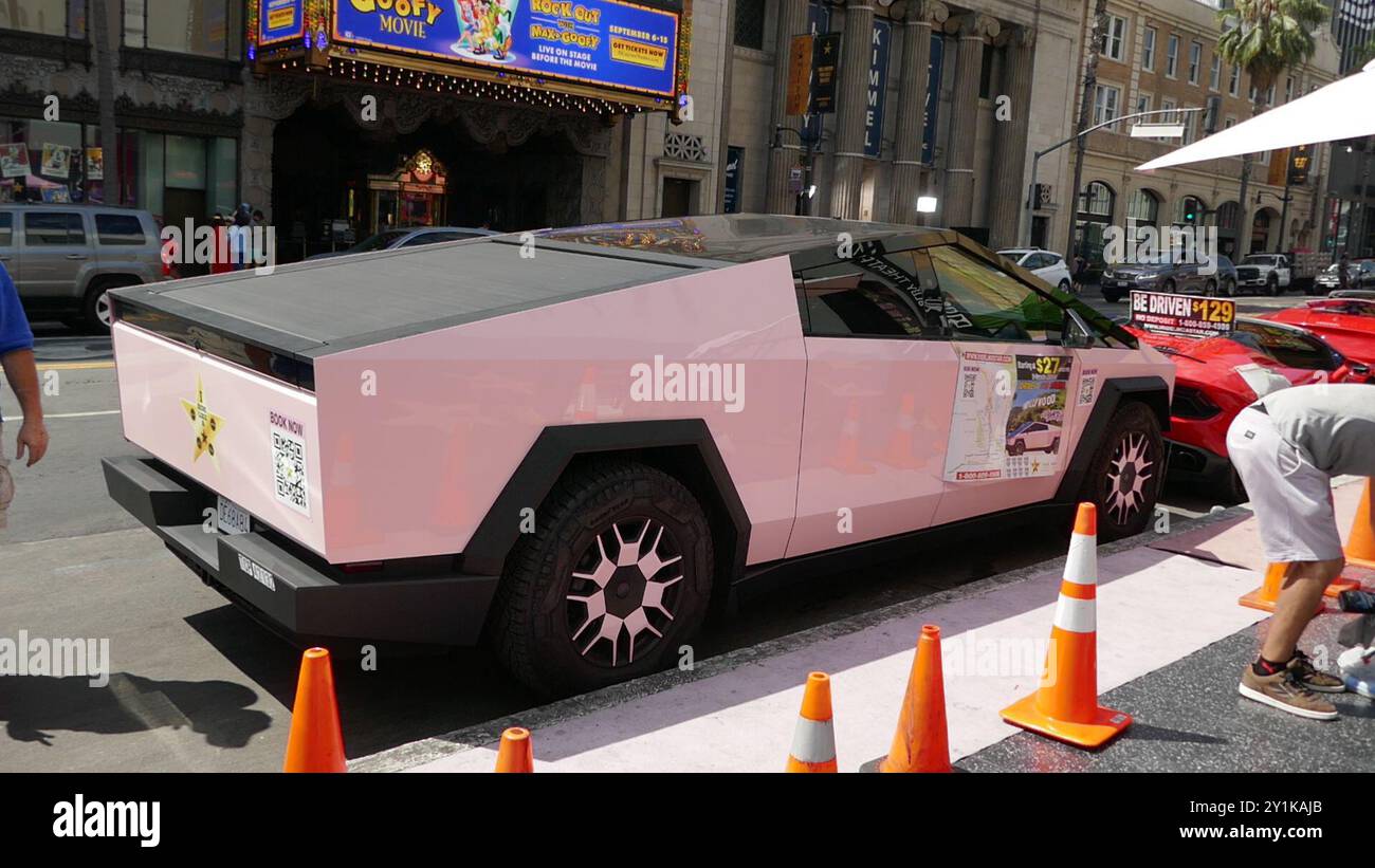Pink cybertruck hi-res stock photography and images - Alamy