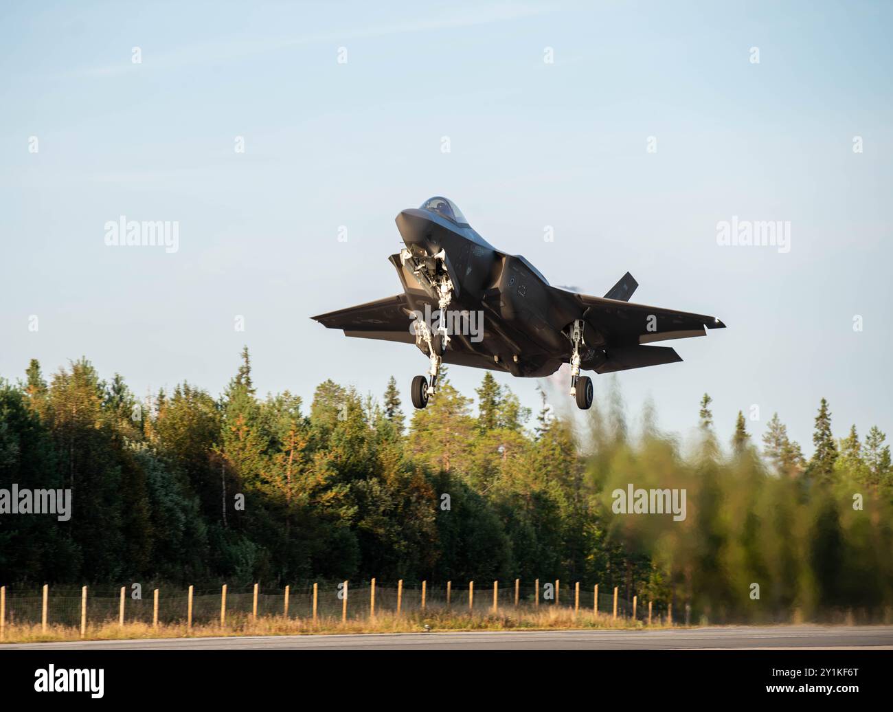 A U.S. A.F. F-35 Lightning II aircraft assigned to 48th Fighter Wing ...