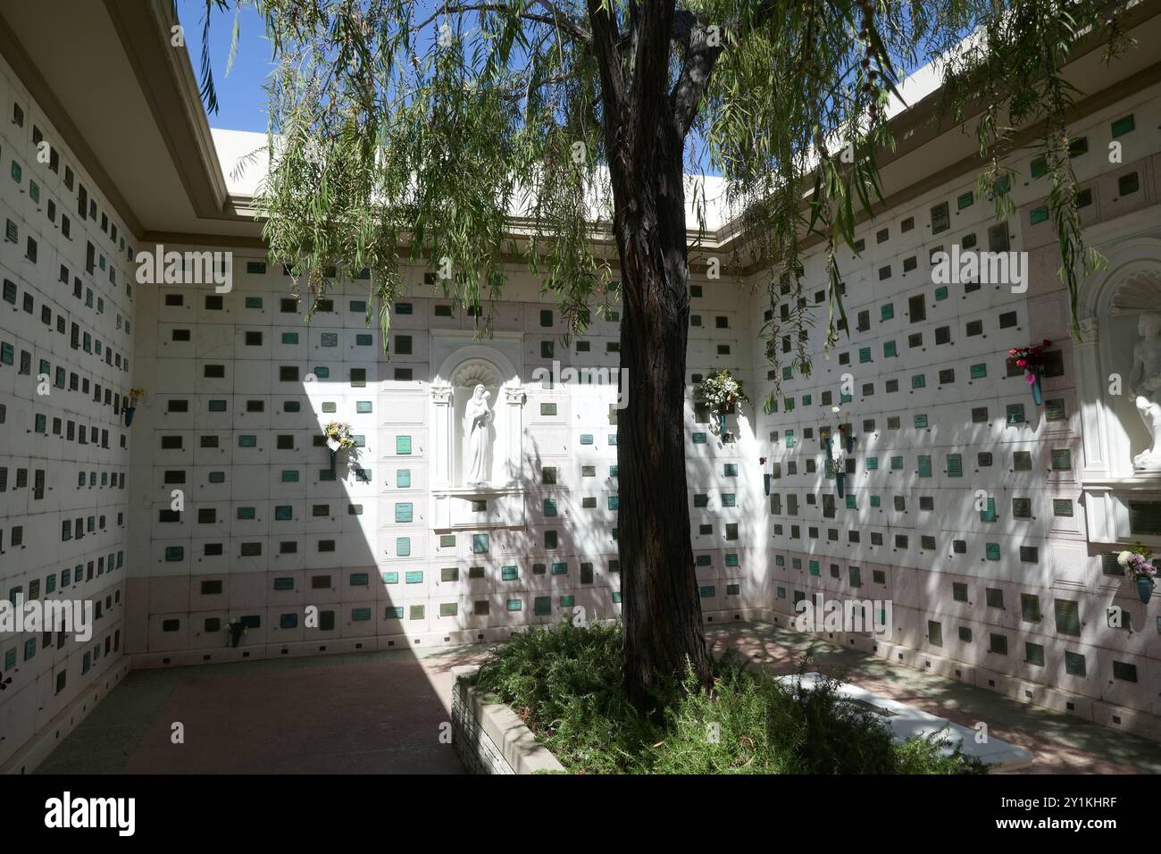 Los Angeles, California, USA 6th September 2024 Actor Robert Adler ...