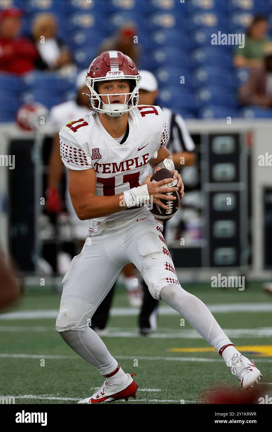 Annapolis, MD, USA. 7th Sep, 2024. Temple Owls QB #11 Forrest Brock ...