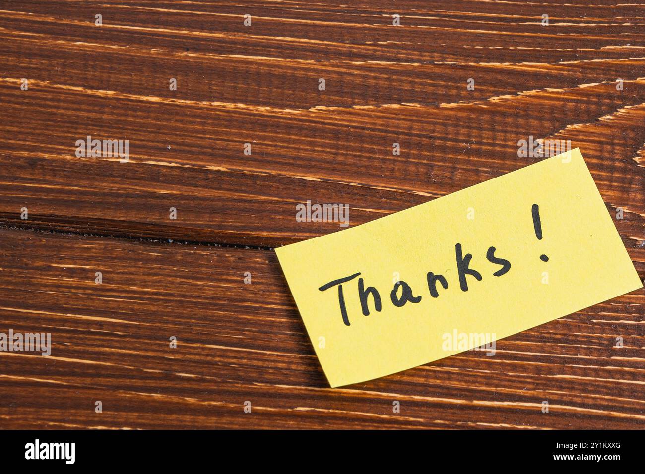 Hand giving note written hi-res stock photography and images - Alamy