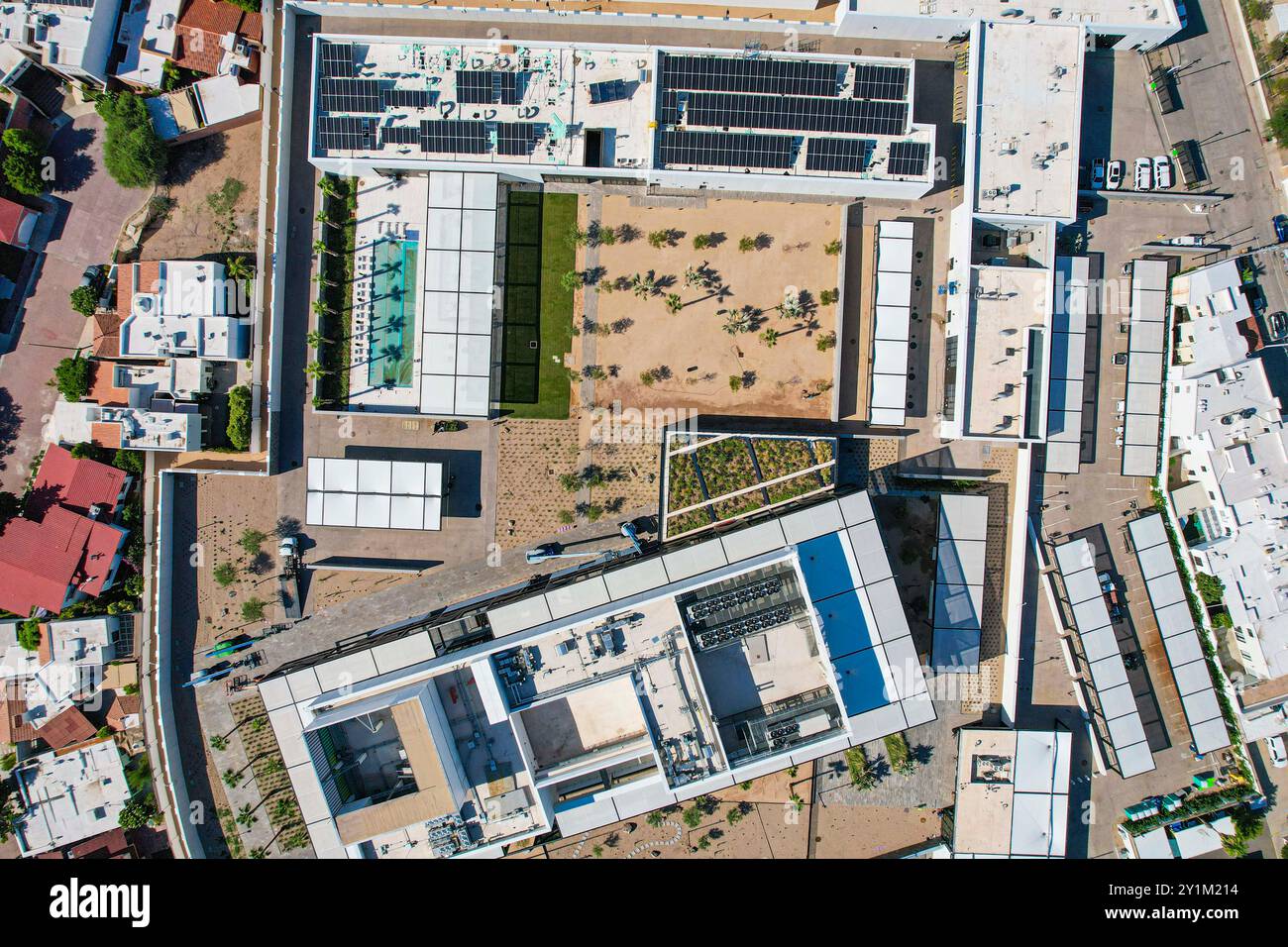 The new U.S. Consulate General in the Raquet Club neighborhood in ...