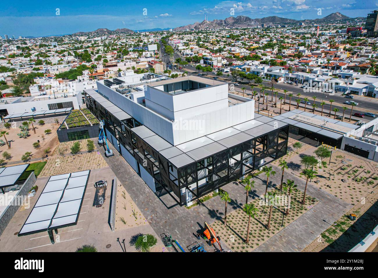 The new U.S. Consulate General in the Raquet Club neighborhood in ...