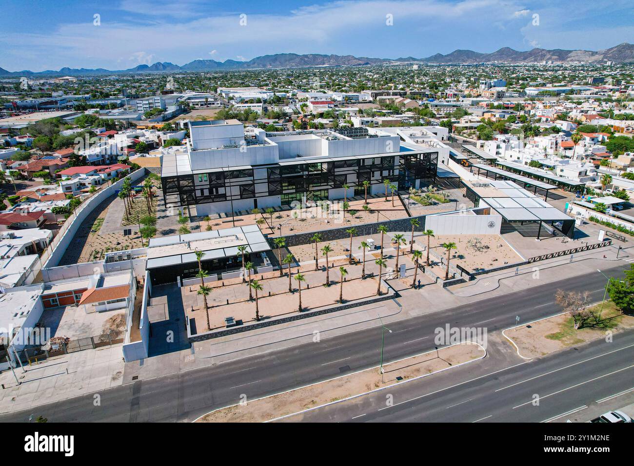 The new U.S. Consulate General in the Raquet Club neighborhood in ...