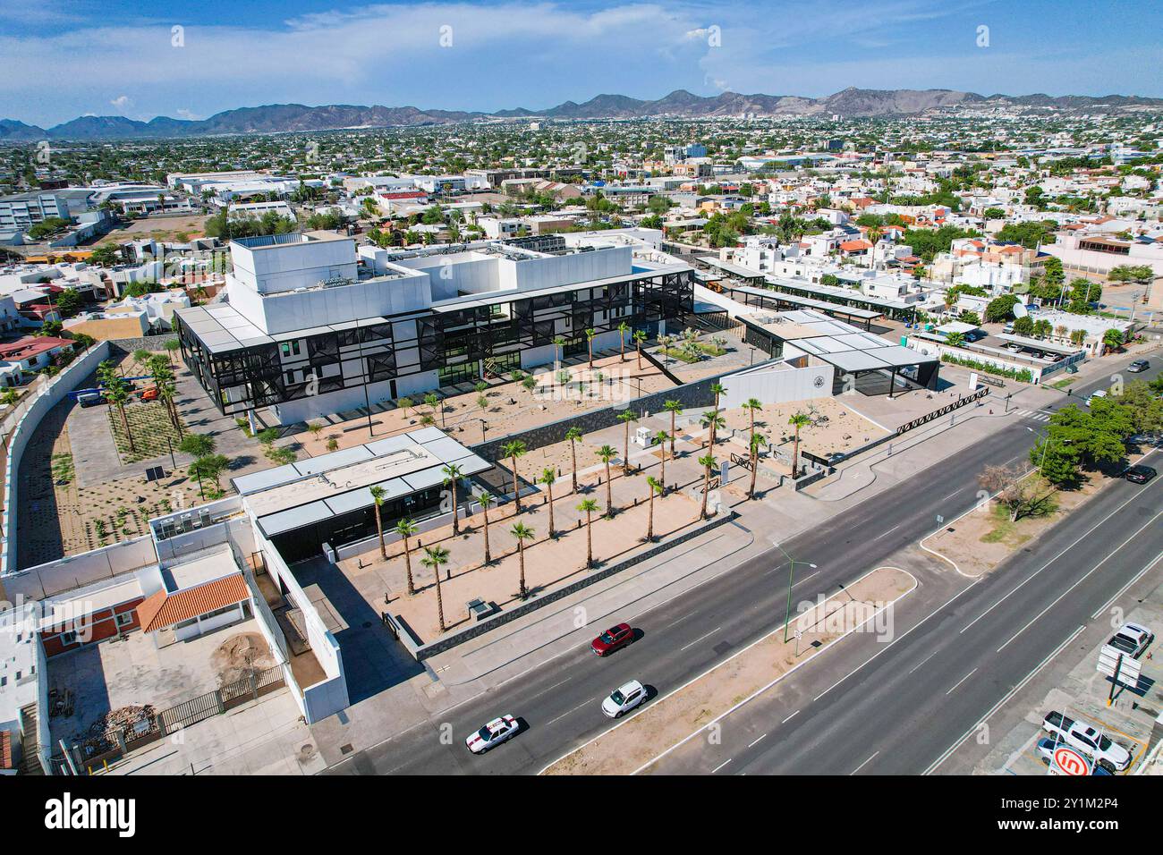 The new U.S. Consulate General in the Raquet Club neighborhood in ...
