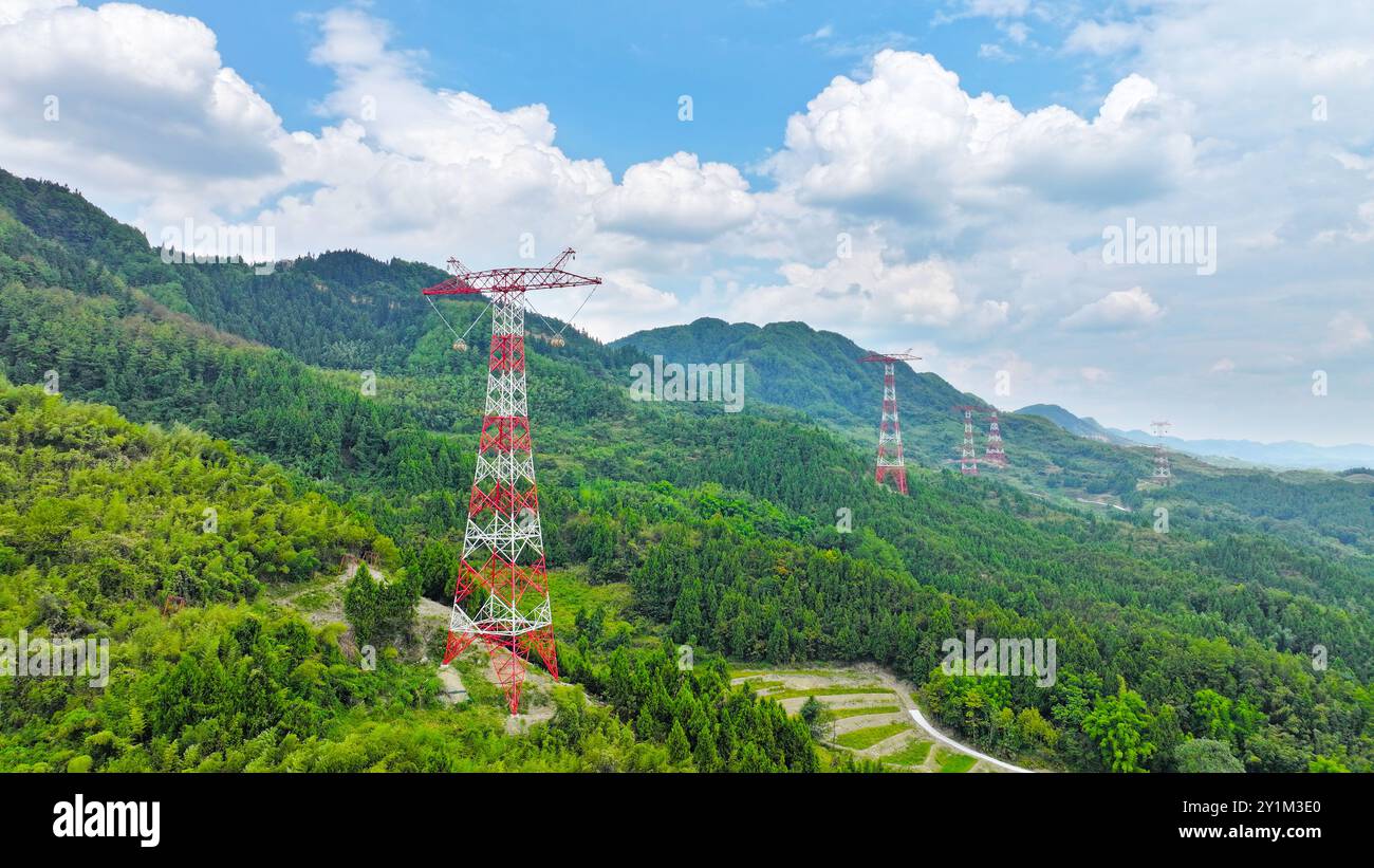 CHONGQING, CHINA - SEPTEMBER 7, 2024 - The iron tower of the À800 kV ...