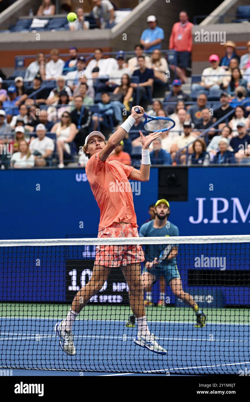 New York, USA. 7th Sep, 2024. Max Purcell (L) and Jordan Thompson ...