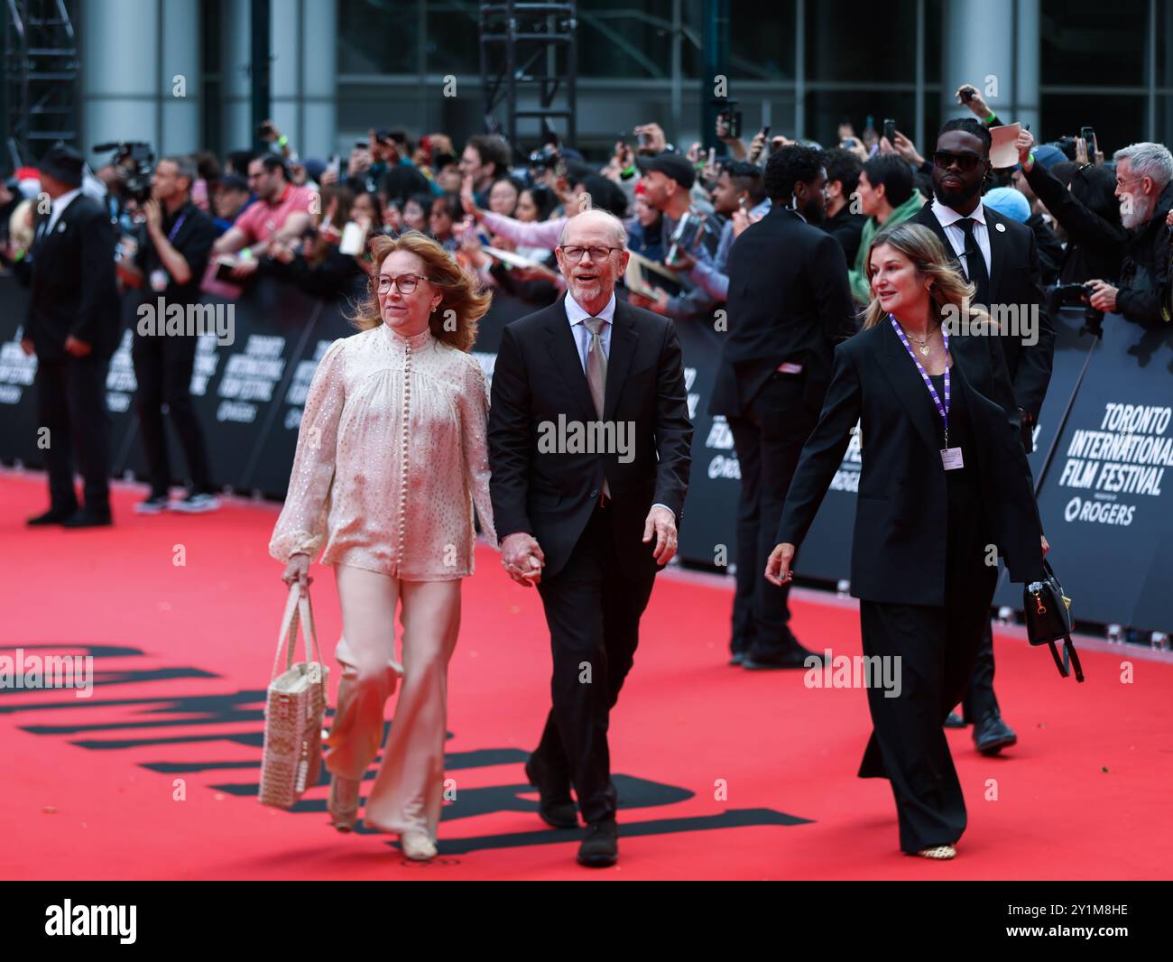 Toronto, Canada. 7th Sep 2024. Ron Howard and Cheryl Howard on the red ...