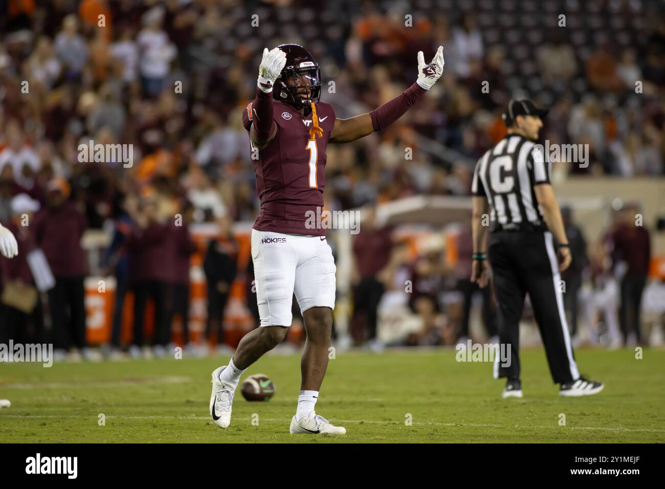 Dante lovett hi-res stock photography and images - Alamy