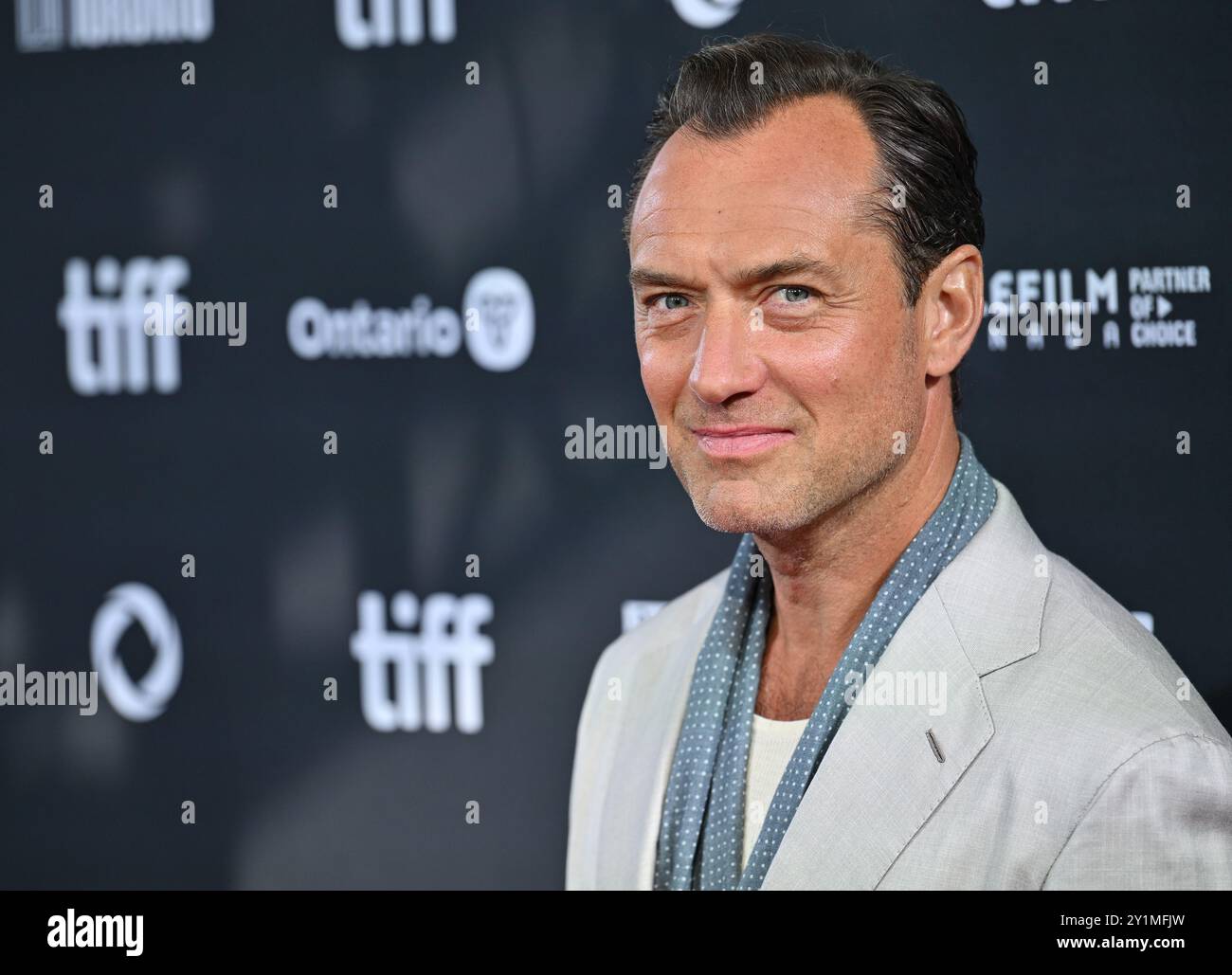Toronto, Canada. 07th Sep, 2024. Jude Law arrives for the world ...