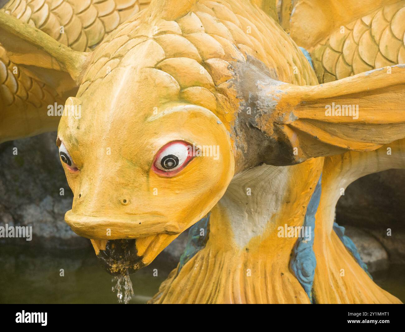 Fish sculpture detail hi-res stock photography and images - Alamy
