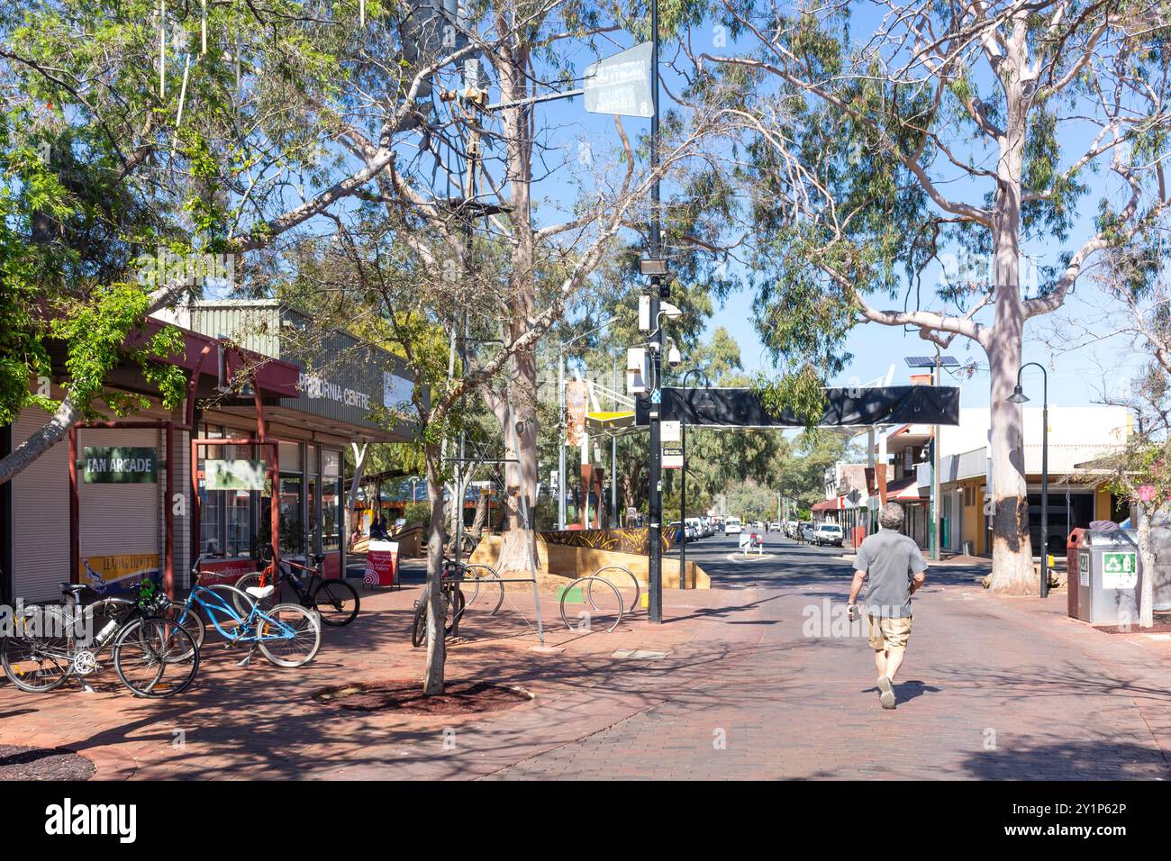 Alice springs shopping mall hi-res stock photography and images - Alamy