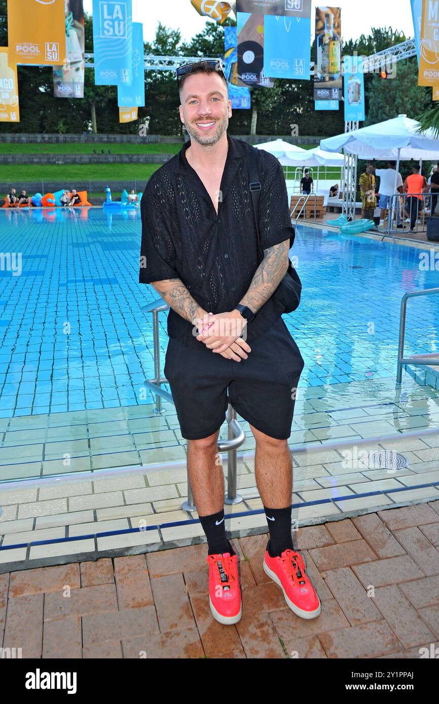 WORLD CLUB DOME Realitystar Island . Tom Bober anläßlich des WORLD CLUB ...