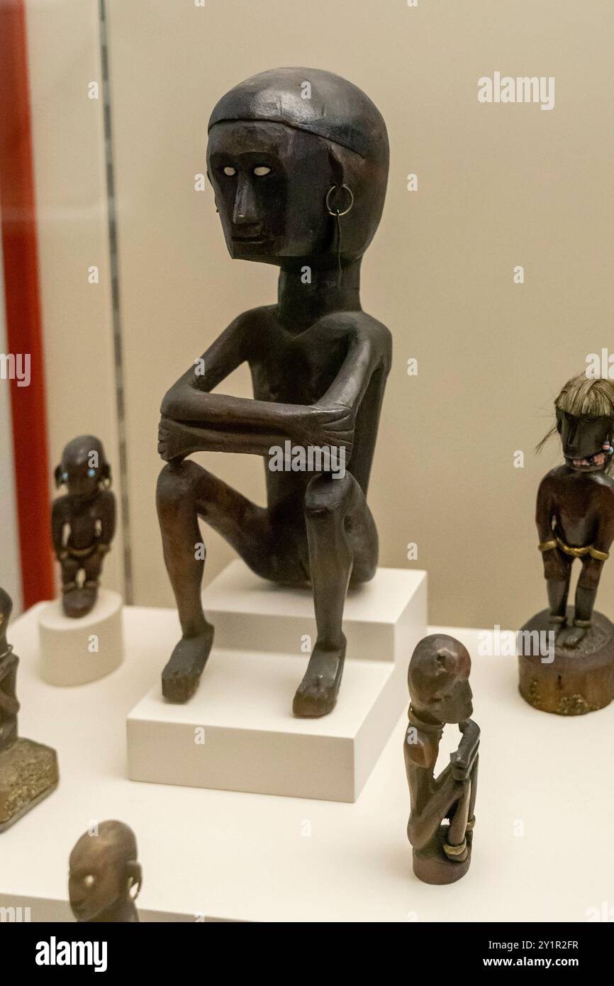 Ifugao culture sculptures, The anitos, (hipagi), Luzon Island, 19th ...