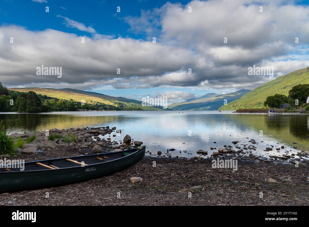 Loch tay in sunshine hi-res stock photography and images - Alamy