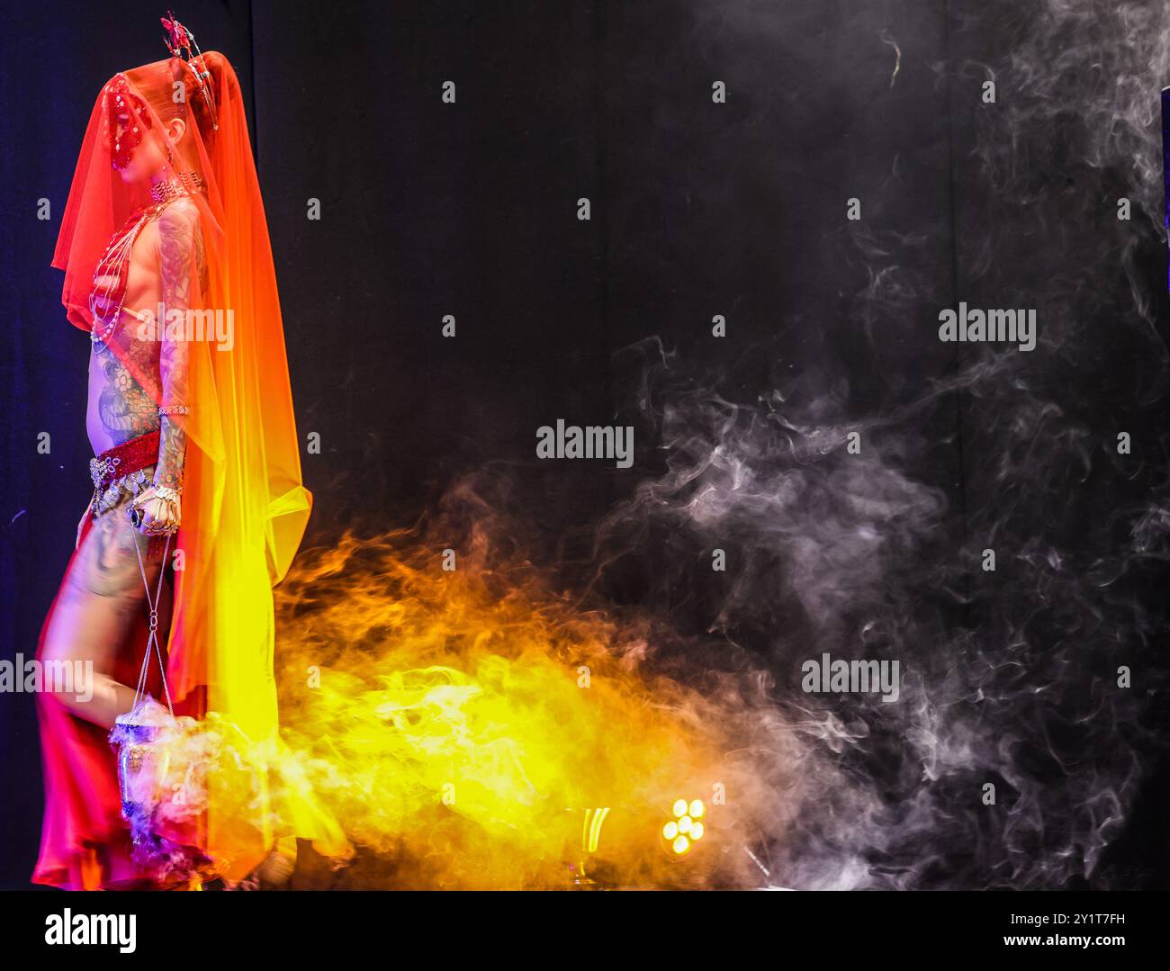 Veiled tattooed woman with sword hi-res stock photography and images ...