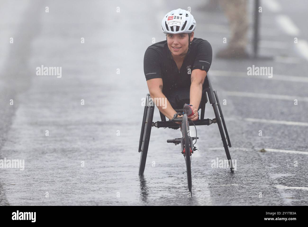 Jade Hall wins the Women's Wheelchair race during the AJ Bell Great ...