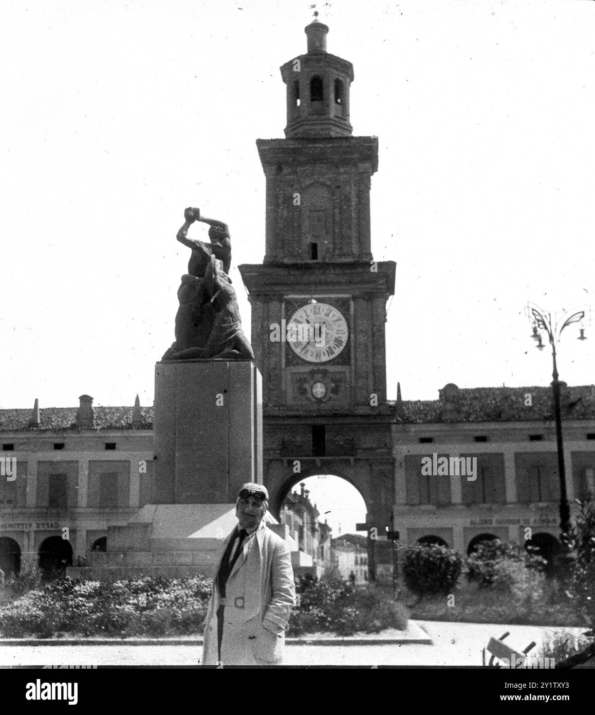 Italy 1931 hi-res stock photography and images - Alamy