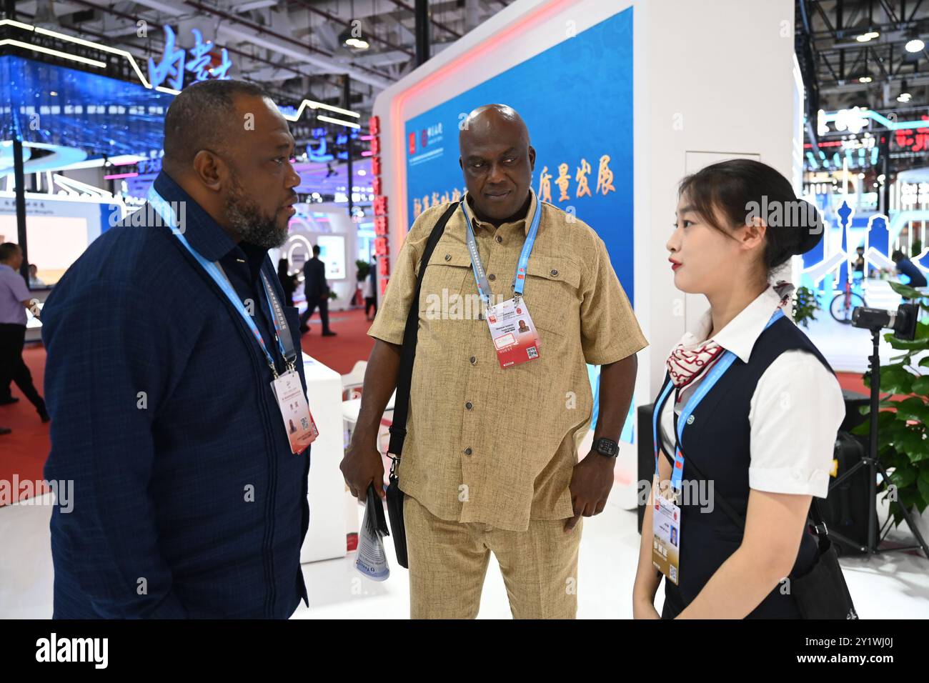 Cross border merchant hi-res stock photography and images - Alamy