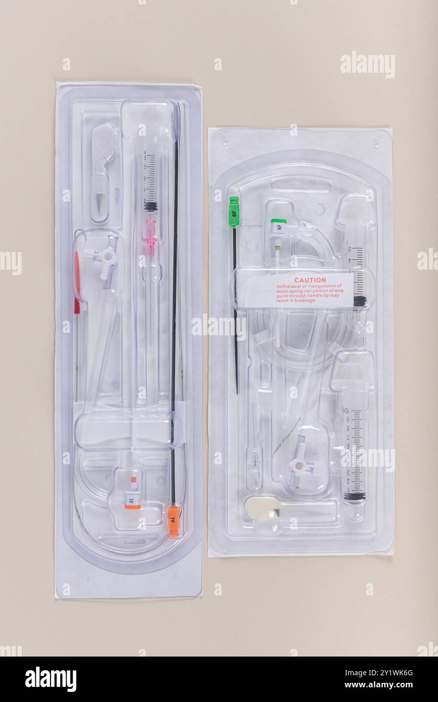 Introducer Transradial Kit, Introducer Sheath. Cannula sheath for ...