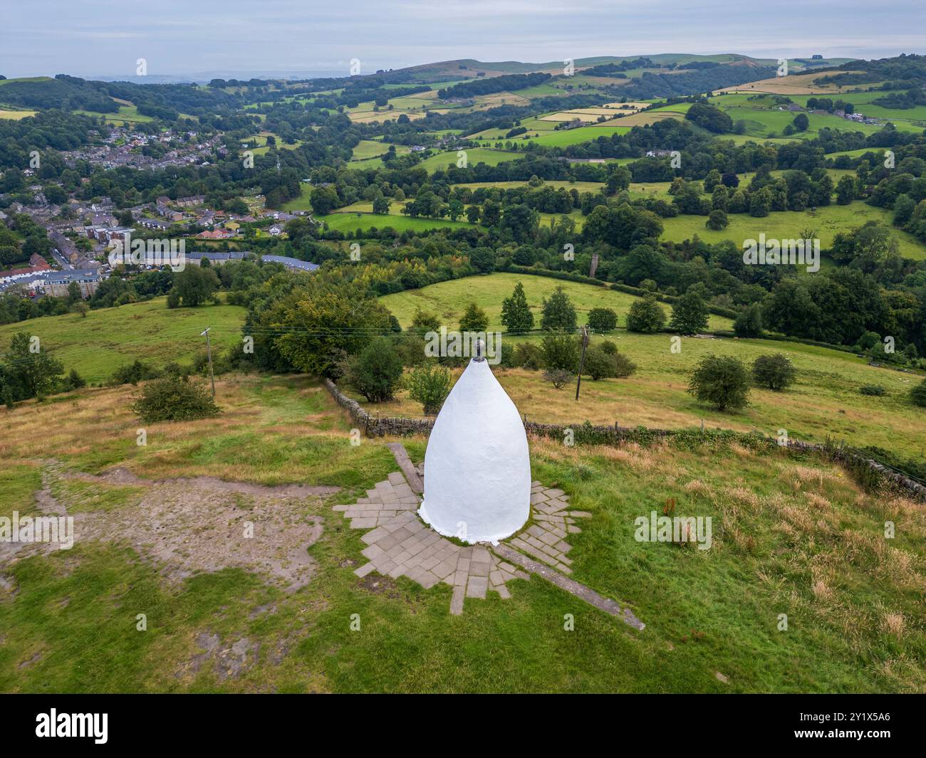 Drone footage of White Nancy monument Stock Photo - Alamy