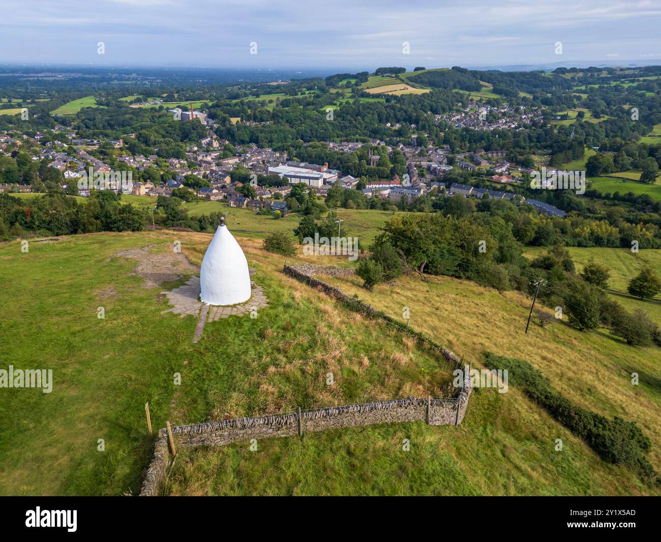 Drone footage of White Nancy monument Stock Photo - Alamy