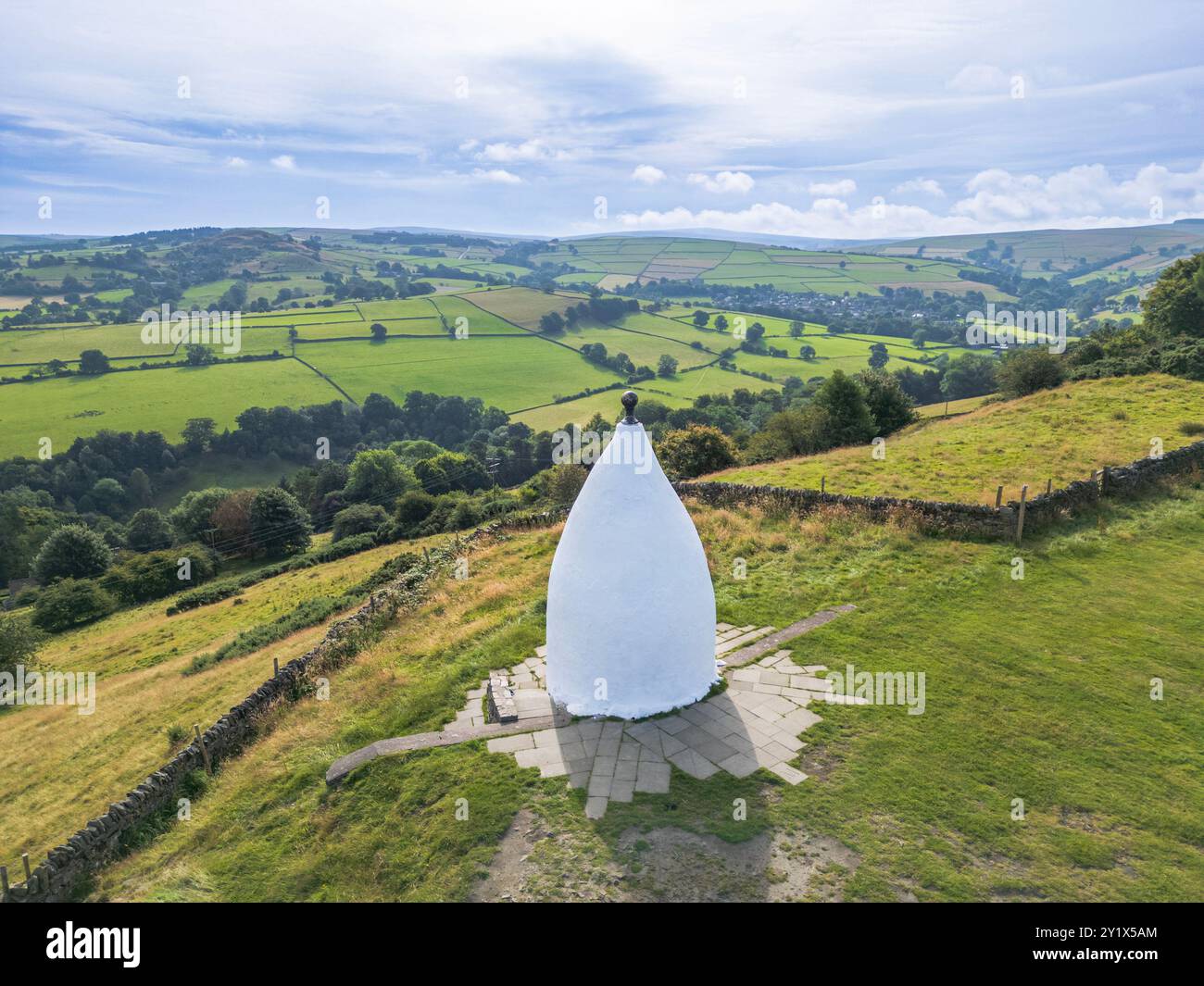 Drone footage of White Nancy monument Stock Photo - Alamy