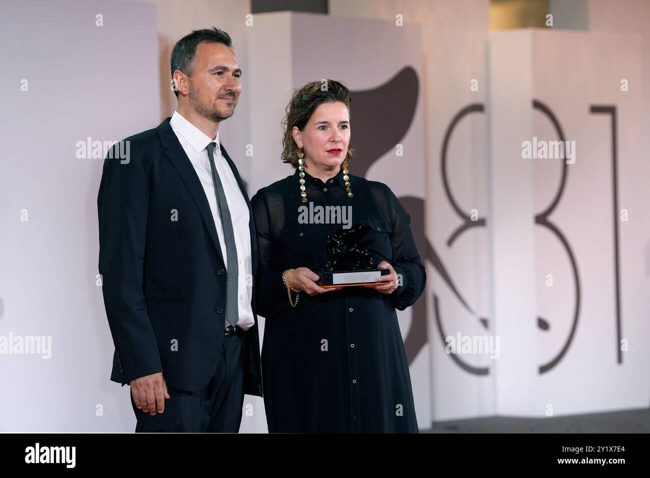 Horizons best screenplay award hi-res stock photography and images - Alamy