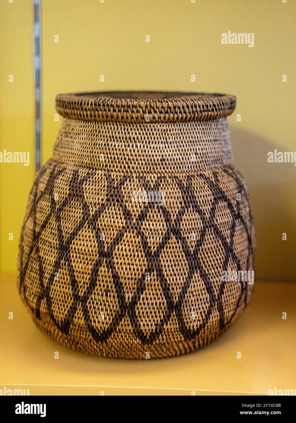 Zulu culture basket, South Africa, 19th century, pigment and plant fiber, Anthropology National ...