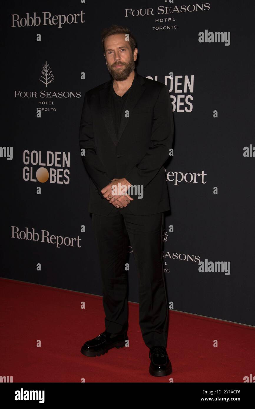 Mark Webber attends the 'Road to the Golden Globes' Party during the ...