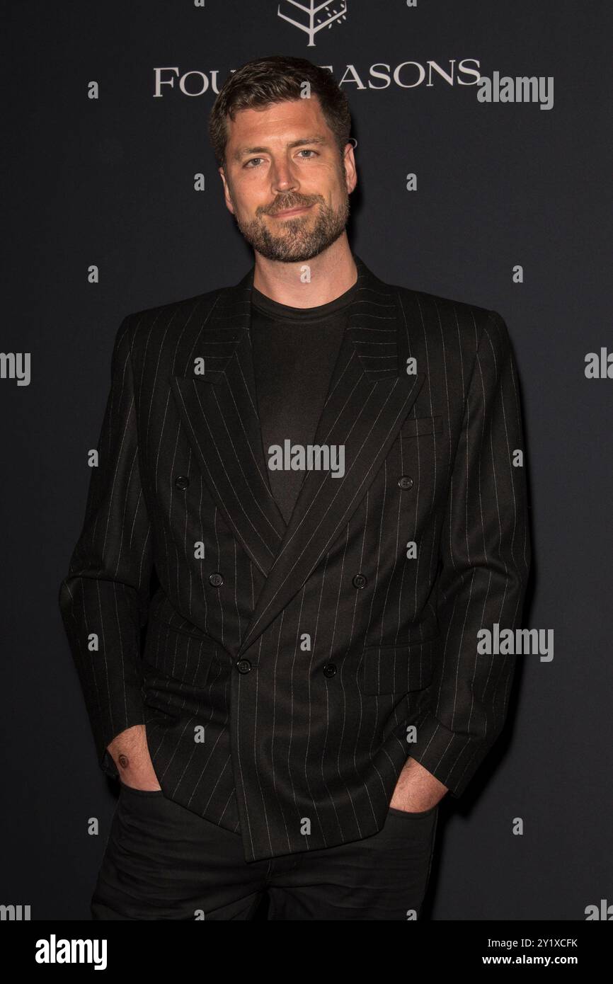 Jonathan Anders attends the 'Road to the Golden Globes' Party during ...