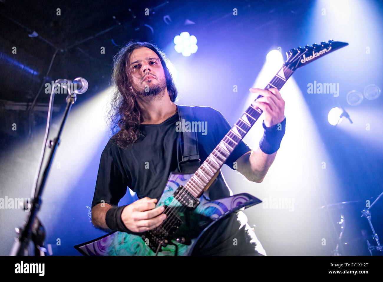 Agent steel band hi-res stock photography and images - Alamy