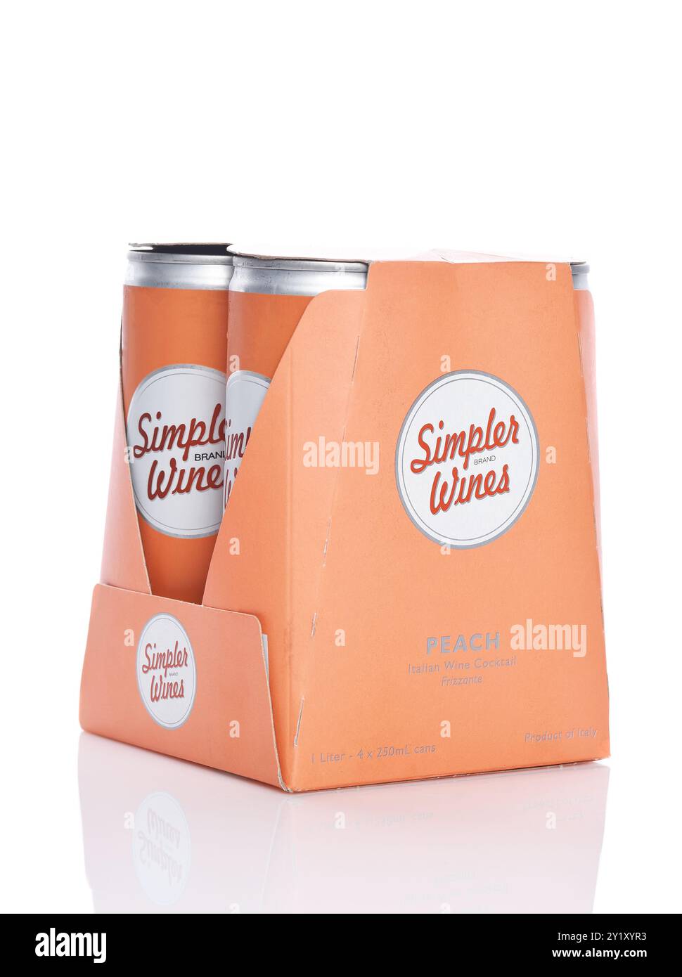 Simpler wines hi-res stock photography and images - Alamy