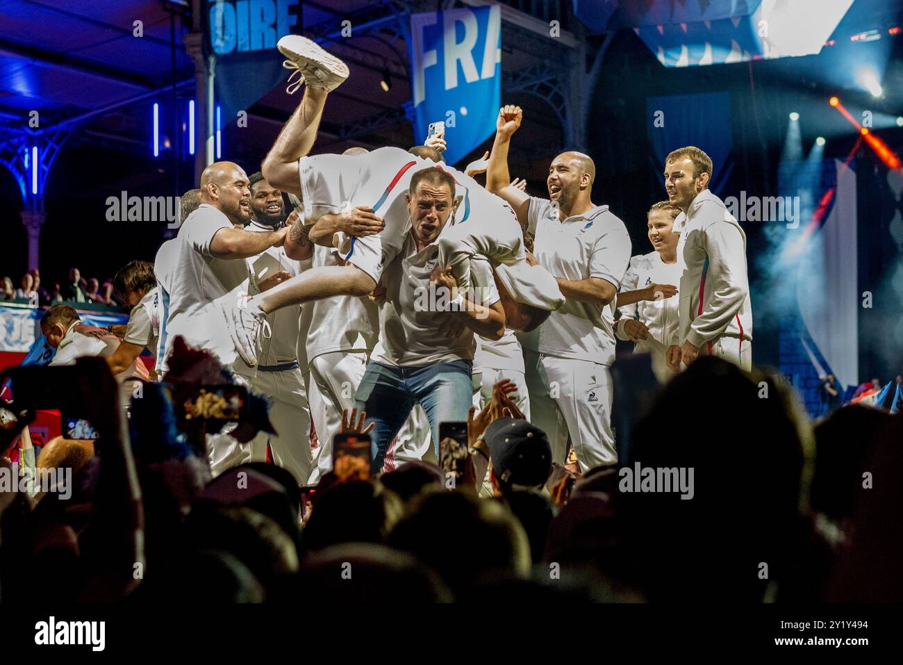 Paris, France. 7th Sep, 2024. The French Para Judo Team celebrates ...