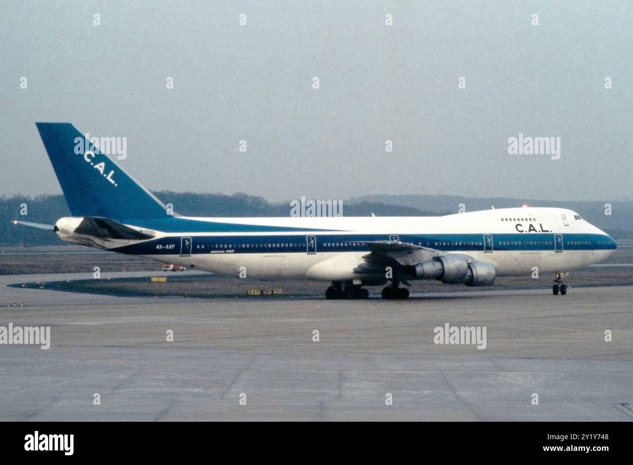 Ein boeing 747 jumbo jet hi-res stock photography and images - Alamy