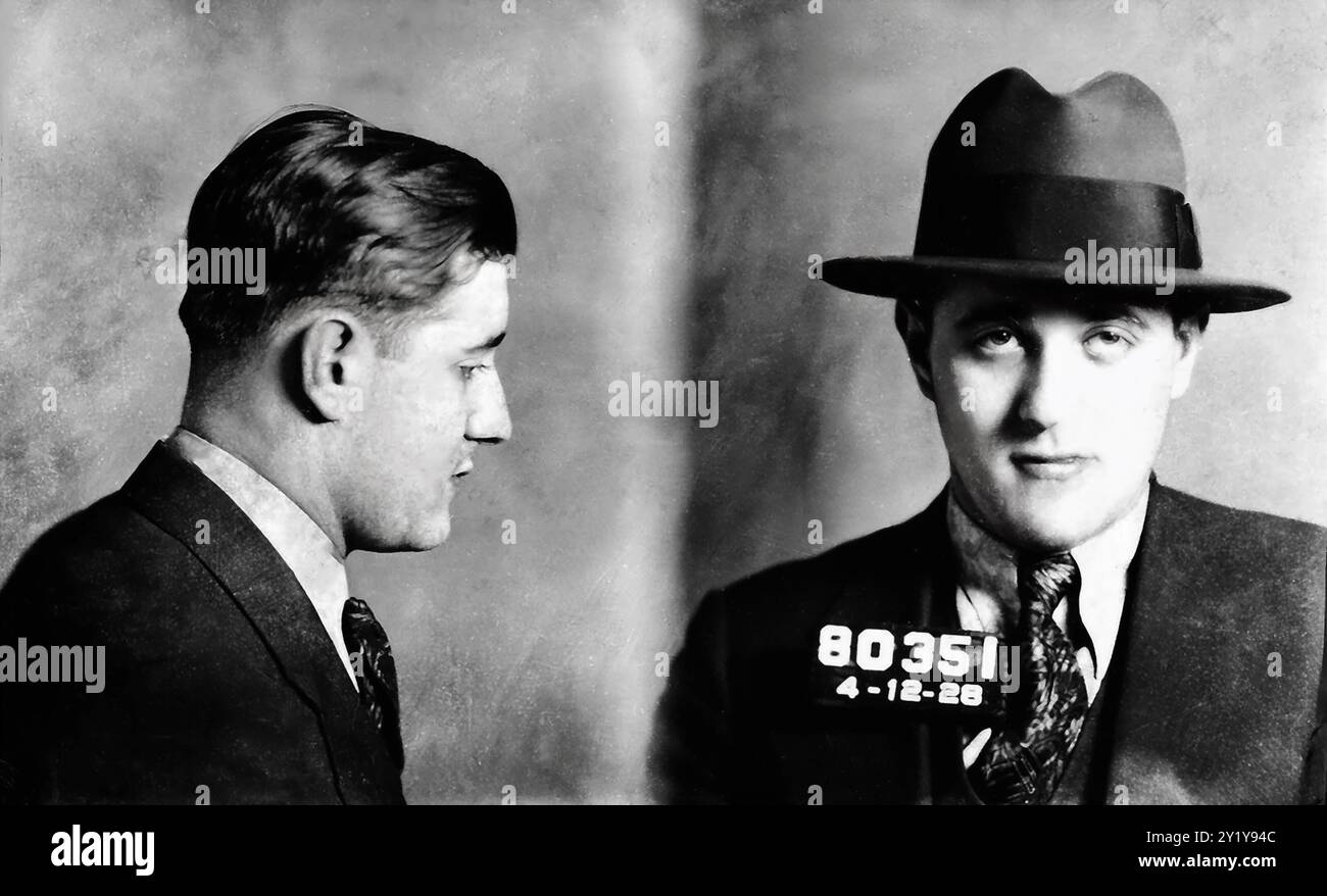 Benjamin bugsy siegel gangster hi-res stock photography and images - Alamy