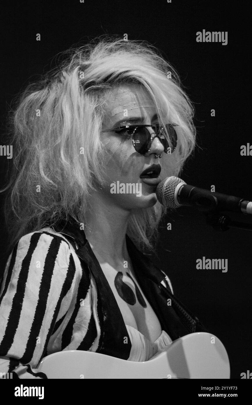English animator Black and White Stock Photos & Images - Alamy