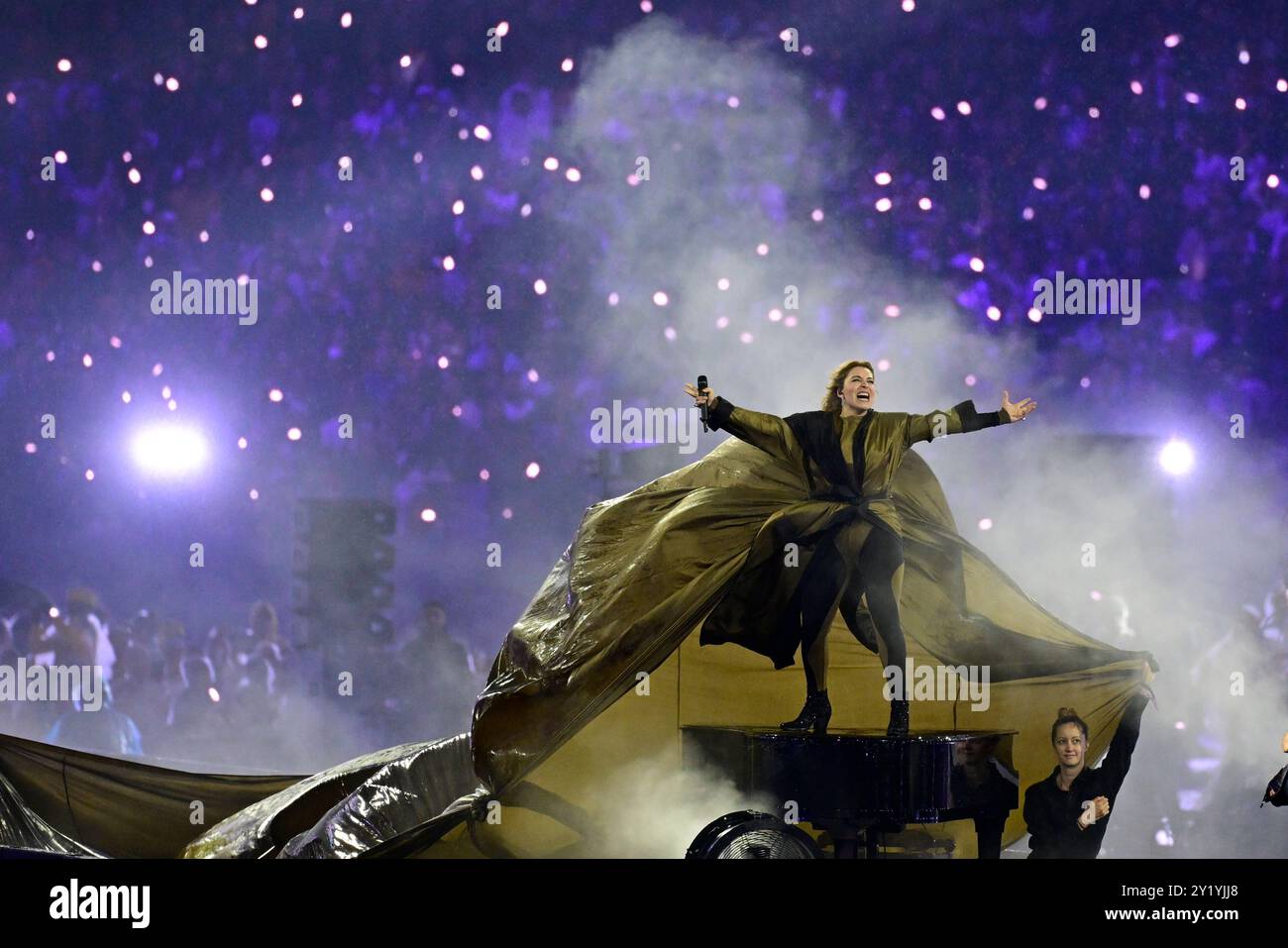 Paris, France. 08th Sep, 2024. Singer Santa performs at the closing ...