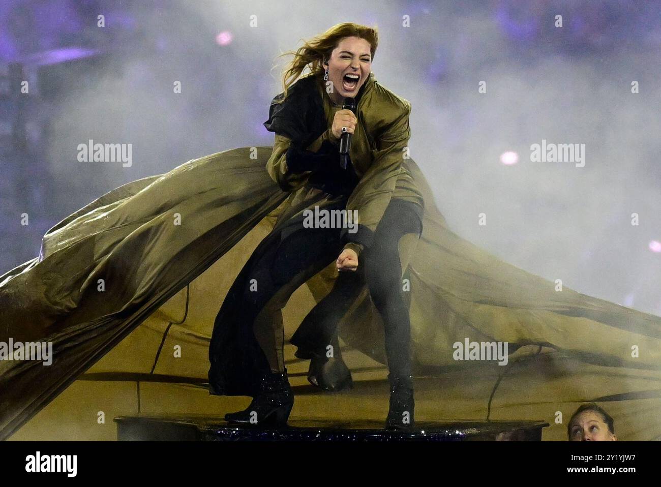 Paris, France. 08th Sep, 2024. Singer Santa performs at the closing ...